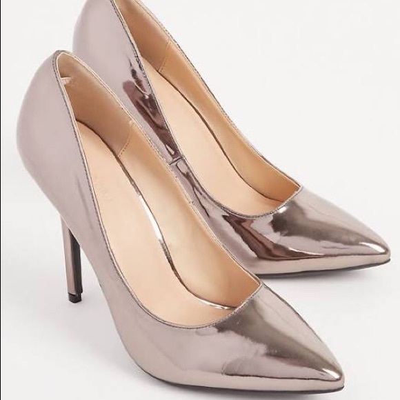 Wild Diva | Shoes | Nwt Pewter Metallic Stiletto Pump | Poshmark